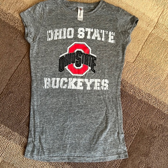 Tops | Sale22 Ohio State Buckeyes Grey Athletic Tee Size S | Poshmark